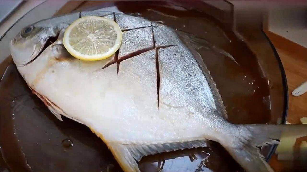 How to Dry Golden Pomfret Dehydrate Golden Pomfret in a Dehydrator ...